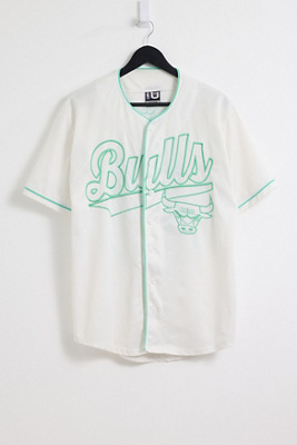 Urban Renewal One-Of-A-Kind Bulls Jersey | Urban Outfitters UK