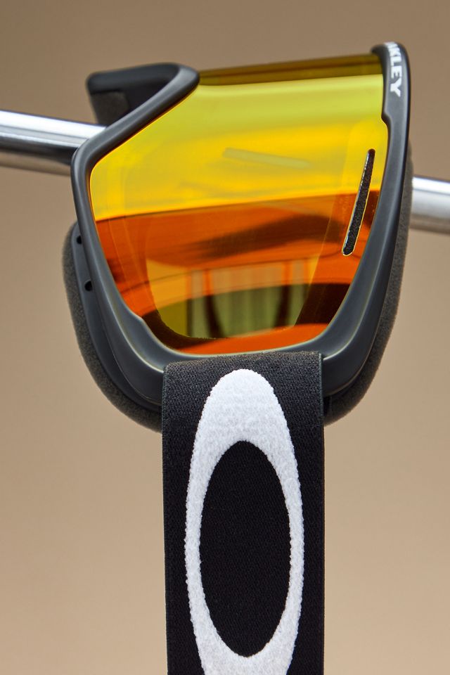 Urban Renewal One-Of-A-Kind Oakley Reflective Goggles | Urban Outfitters UK