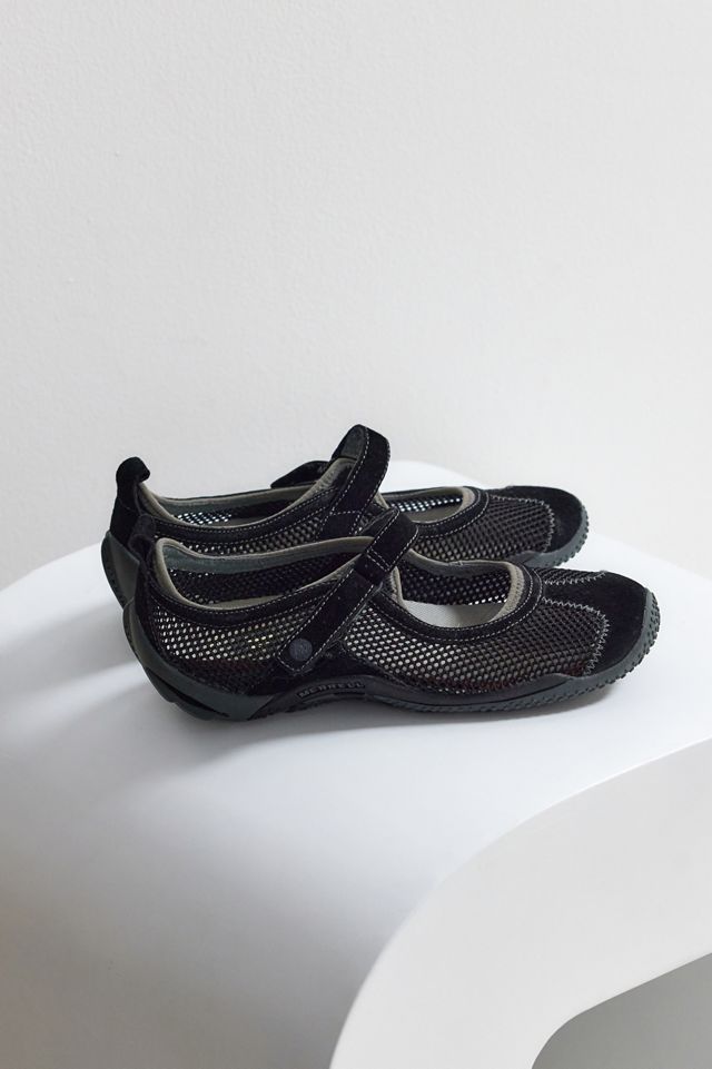 Urban Renewal One-Of-A-Kind Merrell Mesh Pumps | Urban Outfitters UK