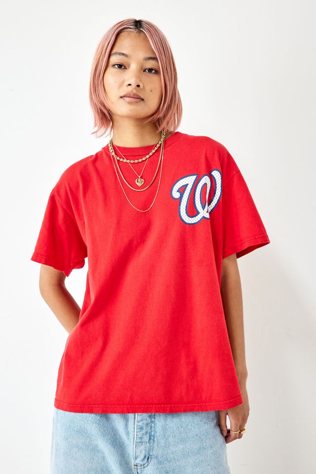 Urban Renewal Vintage Red Sports T-Shirt | Urban Outfitters UK