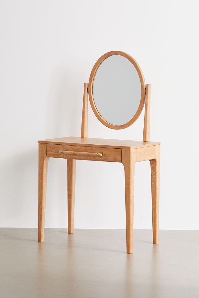 Linnea Dressing Table | Urban Outfitters UK