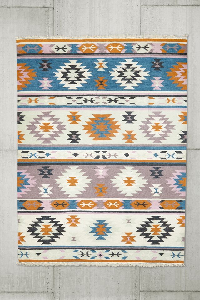 Sundance Woven Wool 5x7 Rug | Urban Outfitters UK