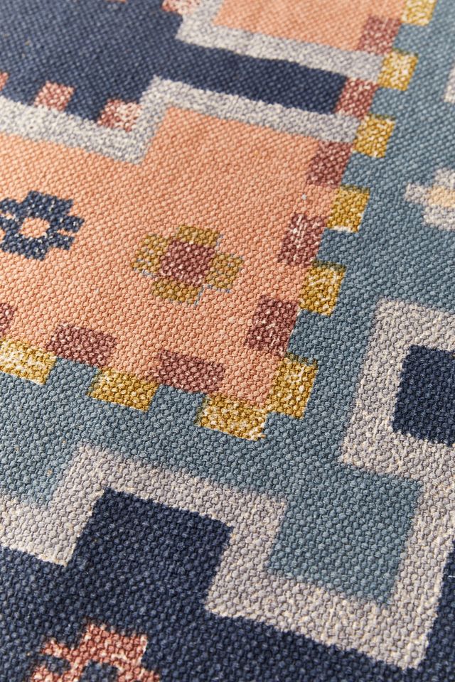 Dorinda 5x7 Rug | Urban Outfitters UK