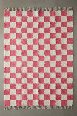 Tapis à damier rose 5x7 | Urban Outfitters FR