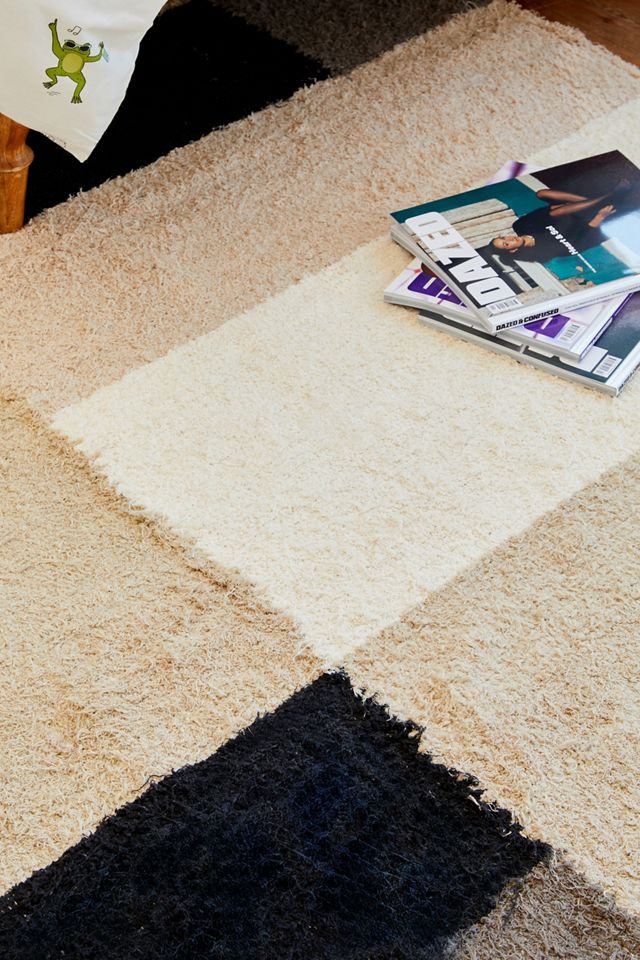 Evans Shag 5x7 Rug | Urban Outfitters UK