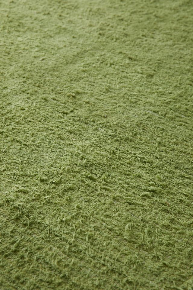 Green Greyson Shaggy 5x7 Rug | Urban Outfitters UK