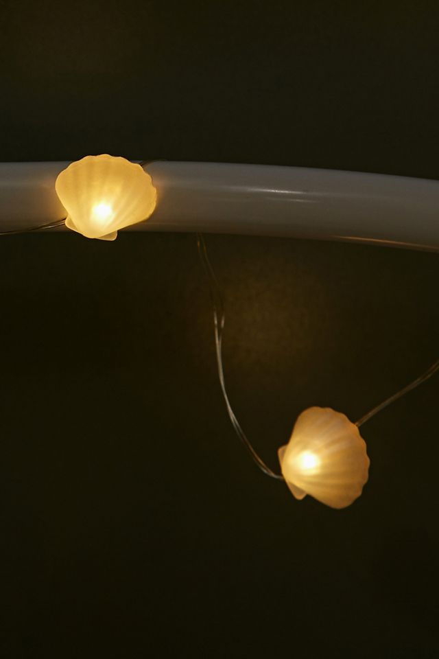 Shell String Lights | Urban Outfitters UK