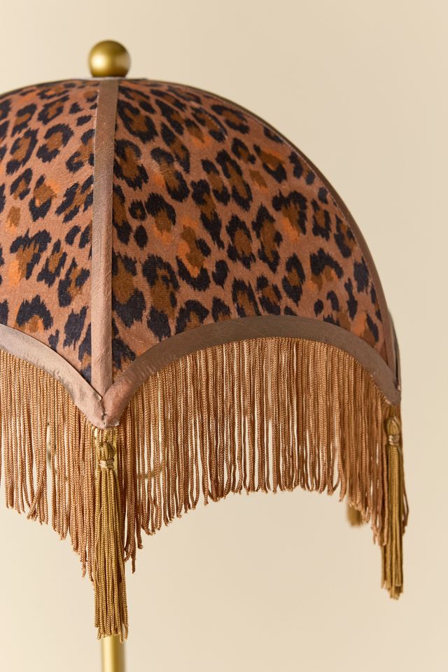 Lampada da Terra Moderna con Stampa Leopardata | Urban Outfitters IT