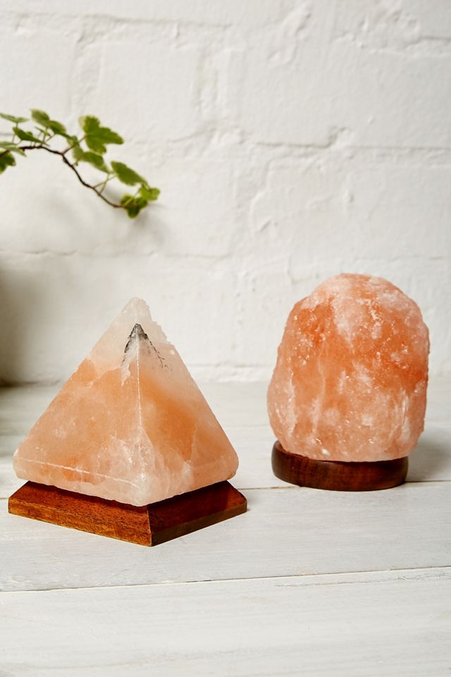 Colour-Changing USB Himalayan Salt Lamp | Urban Outfitters UK