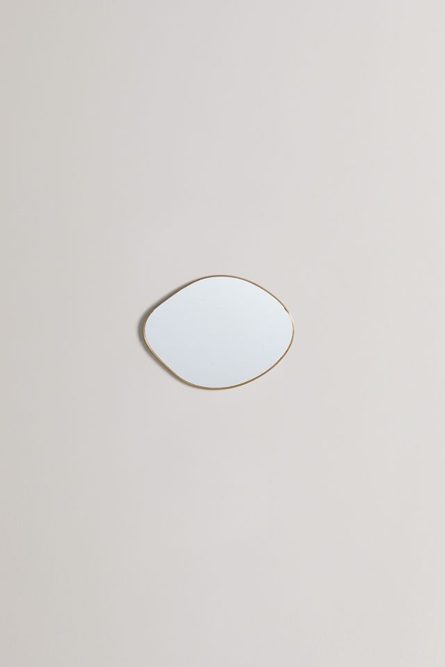 Organic Wide Shaped Wall Mirror | Urban Outfitters FR