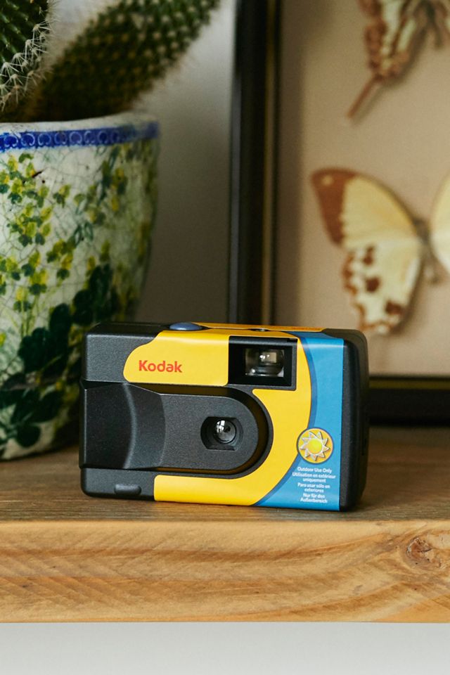 Kodak Daylight Disposable Camera | Urban Outfitters UK