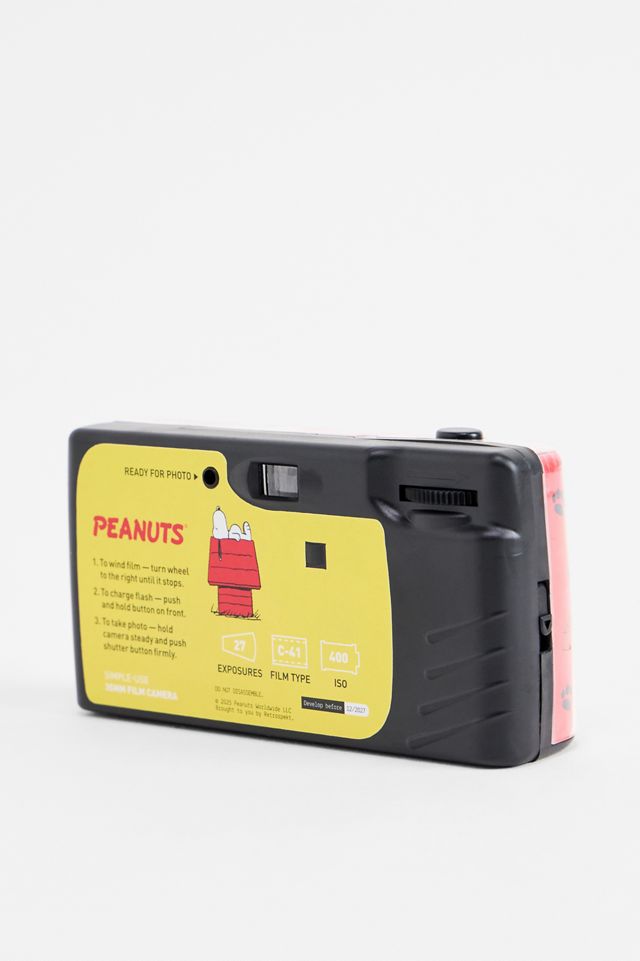 Snoopy Simple-Use 35mm Film Camera | Urban Outfitters UK