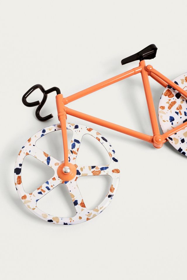 The Fixie Terrazzo Pizza Cutter | Urban Outfitters UK