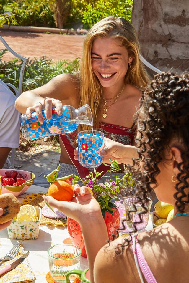 Ensemble carafe à damier et imprimé floral | Urban Outfitters FR