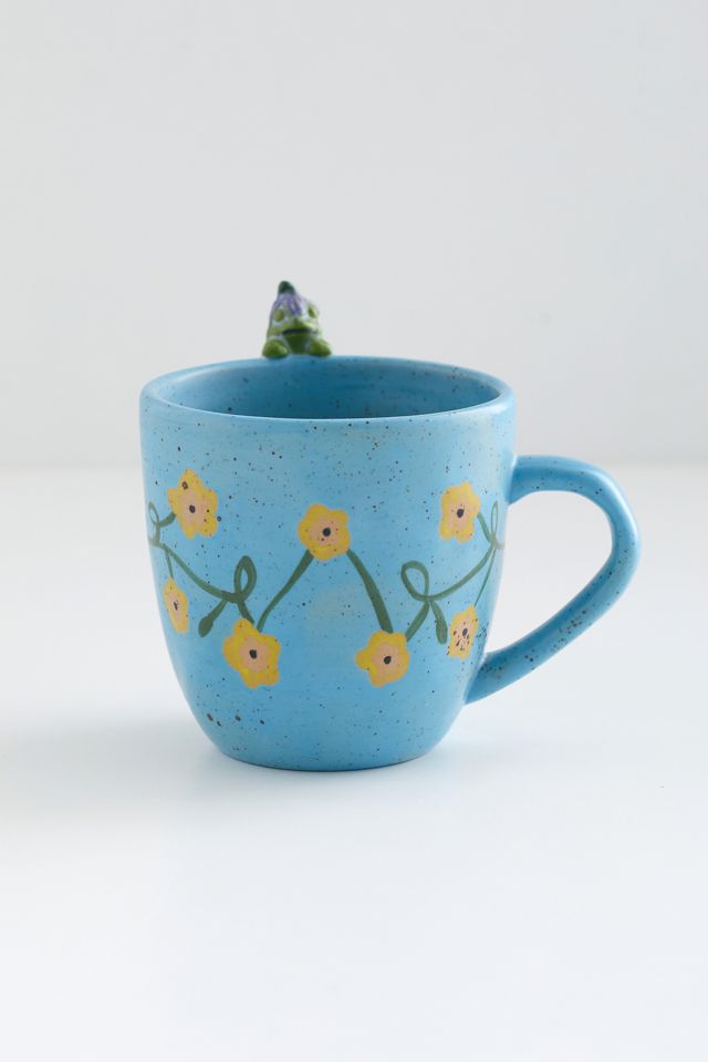 Peeking Frog Mug | Urban Outfitters UK