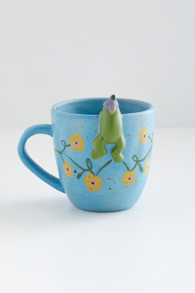 Peeking Frog Mug | Urban Outfitters UK
