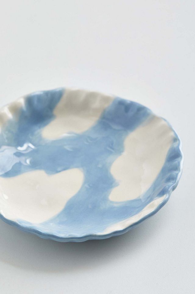 Frankie Mini Cloud Plate | Urban Outfitters UK