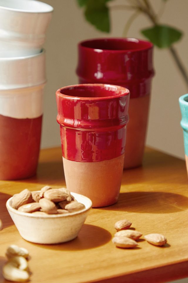 Gobelet marocain en céramique Beldi rouge | Urban Outfitters FR