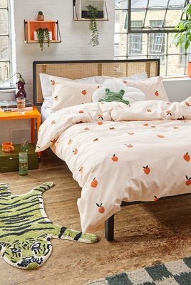 Bedding | Cute & Fun Bedding Sets | Urban Outfitters UK