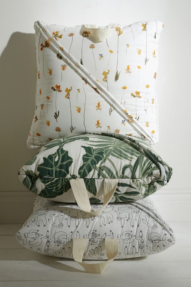 Buttercup Sleeping Bag | Urban Outfitters UK