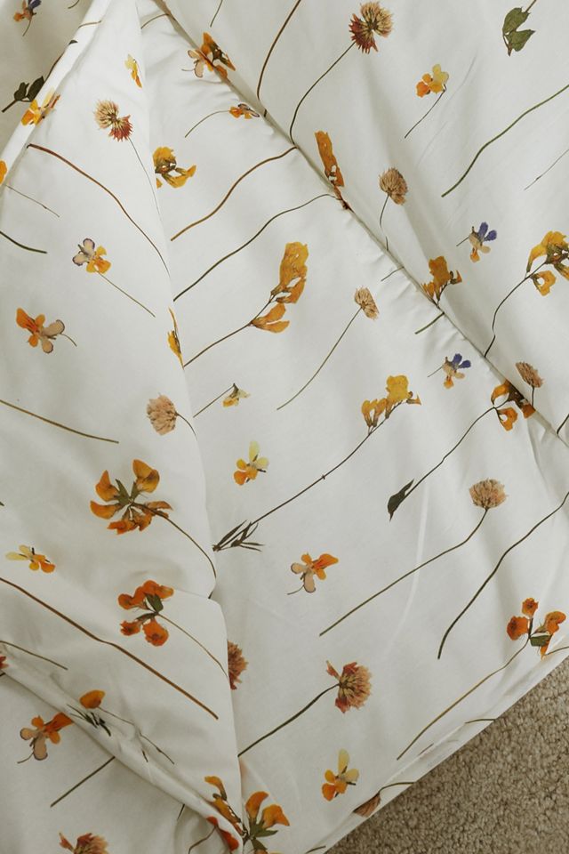Buttercup Sleeping Bag | Urban Outfitters UK