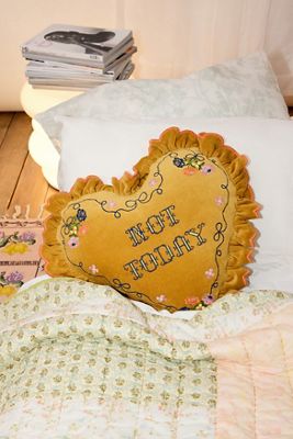 Home Bedding | Cushions & Throws | Urban Outfitters UK