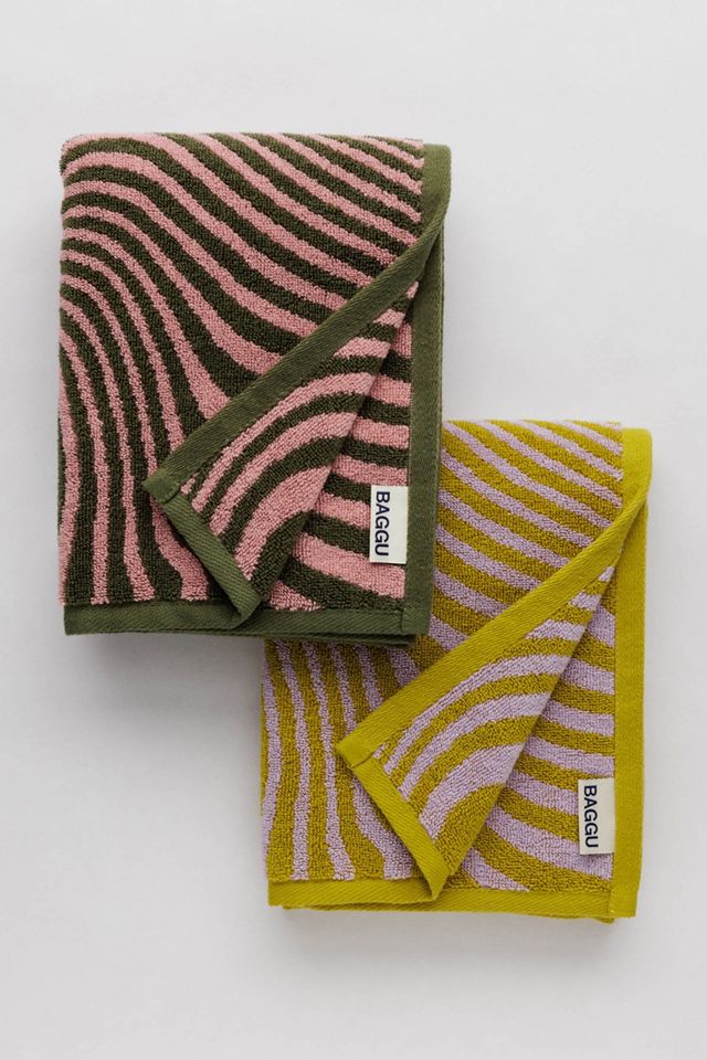 BAGGU Trippy Wavy Hand Towels 2-Pack | Urban Outfitters UK