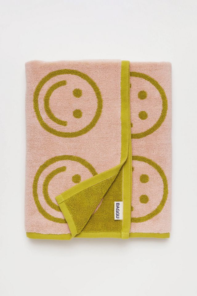 BAGGU Ochre Happy Bath Towel | Urban Outfitters UK
