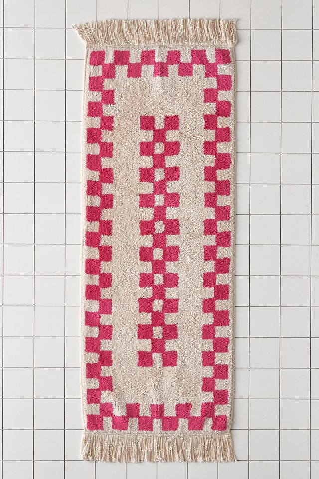 Checkerboard Runner Bath Mat | Urban Outfitters UK