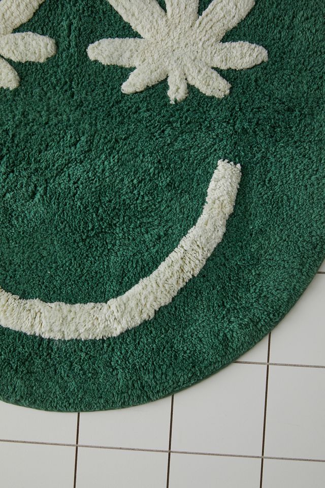 Leaf Buddy Bath Mat | Urban Outfitters UK