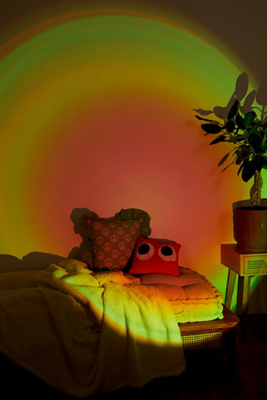 UO Exclusive Sun Projection Lamp With Remote | Urban Outfitters UK