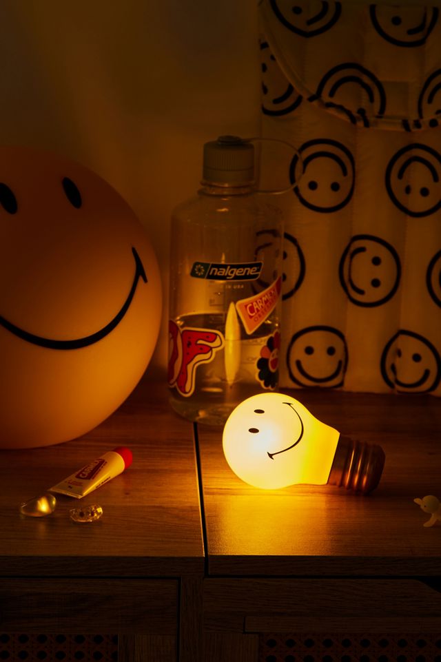 Smiley® Lightbulb Lamp | Urban Outfitters UK