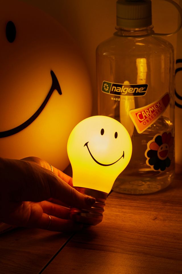 Smiley® Lightbulb Lamp | Urban Outfitters UK