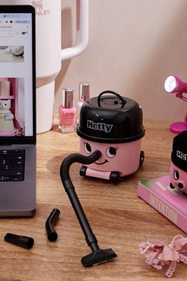 Hetty Hoover Mini Desk Vacuum | Urban Outfitters UK