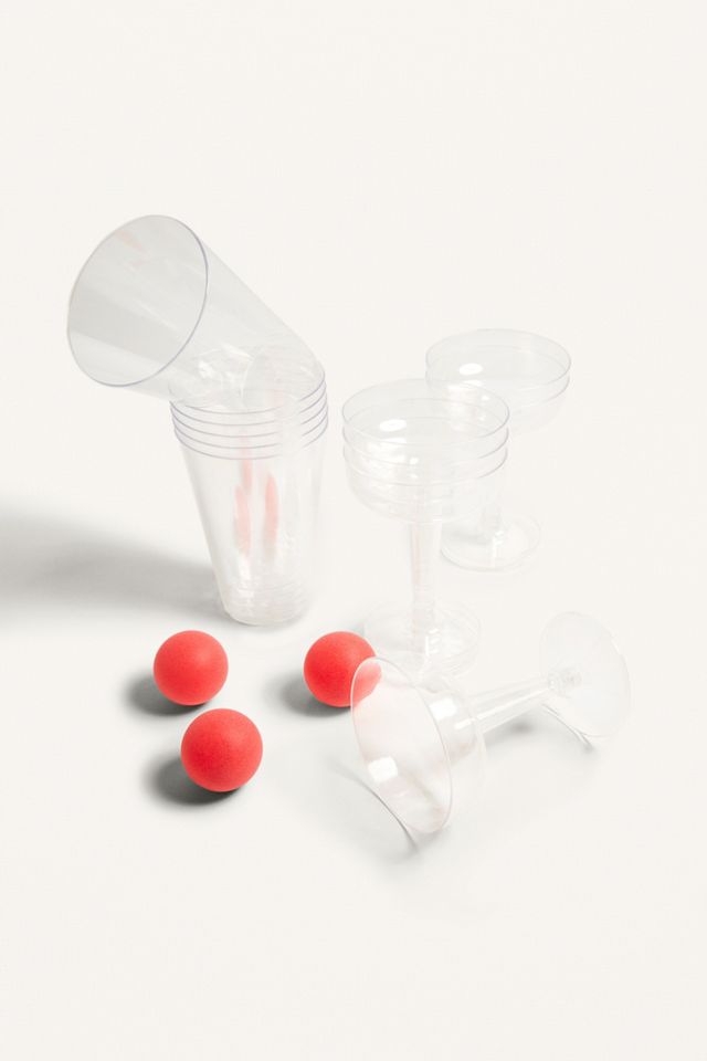 Talking Tables – Spiel „Pong Wars: Beer vs. Prosecco“ | Urban Outfitters DE
