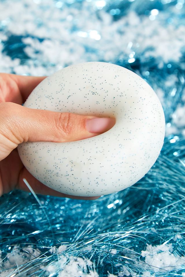 Squish Snowball Nee Doh | Urban Outfitters ES