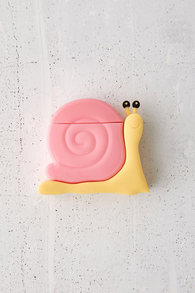 Funda Snail AirPods | Urban Outfitters RU