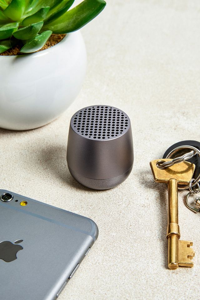 Lexon – Kleiner Bluetooth-Lautsprecher „MINO“ in Grau | Urban Outfitters DE
