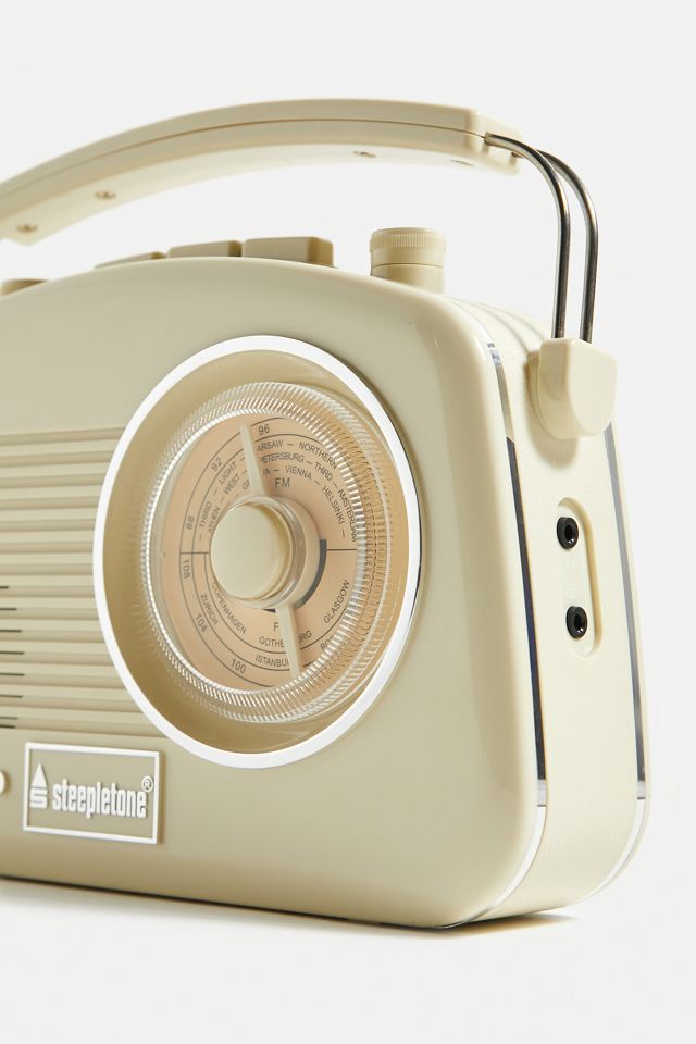 Steepletone Cream Baby Brighton Portable Radio | Urban Outfitters DE