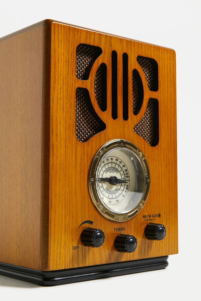 Steepletone Radio Retro Alexa | Urban Outfitters ES
