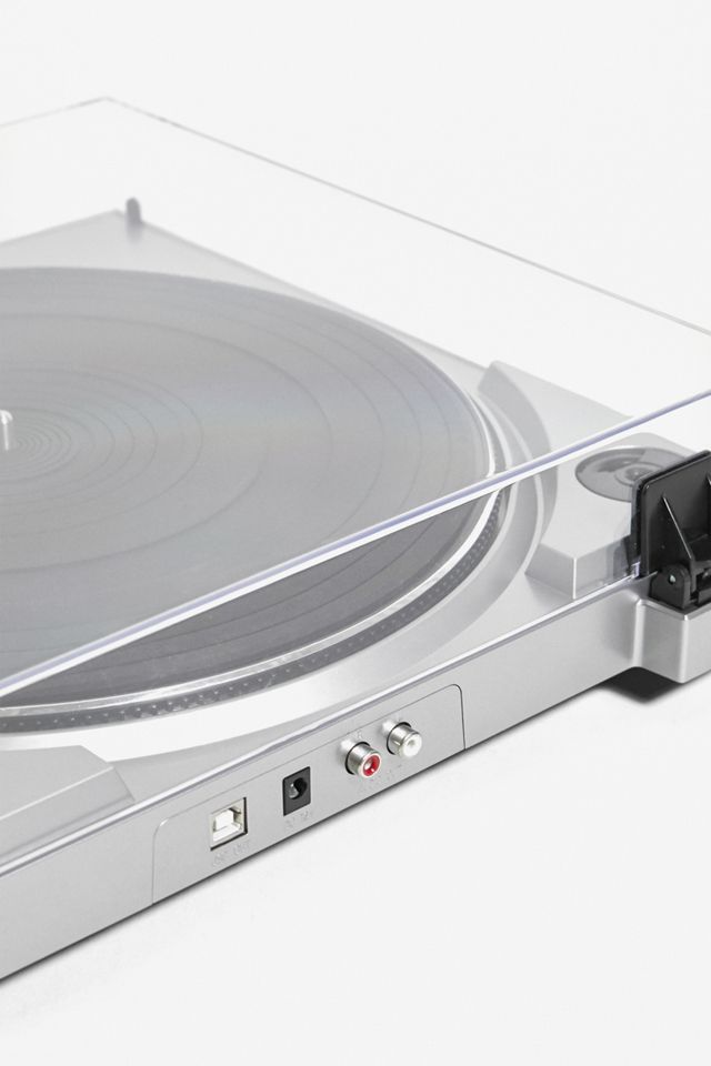 Victrola Pro 3100 USB Record Player | Urban Outfitters UK