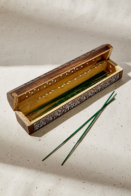 Winter Floral Incense Sticks & Box | Urban Outfitters UK