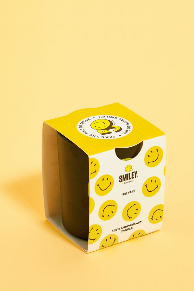 Smiley - Bougie parfum thé vert 50e anniversaire | Urban Outfitters FR