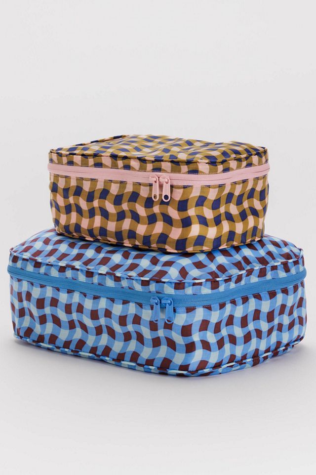 BAGGU Wavey Gingham Packing Cubes | Urban Outfitters UK