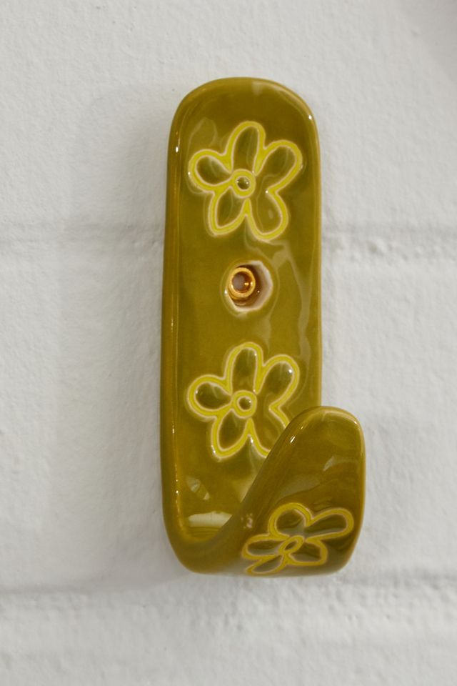 Cassie Floral Wall Hook | Urban Outfitters UK