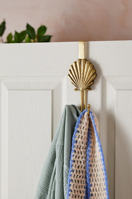 Double Shell Hook | Urban Outfitters UK