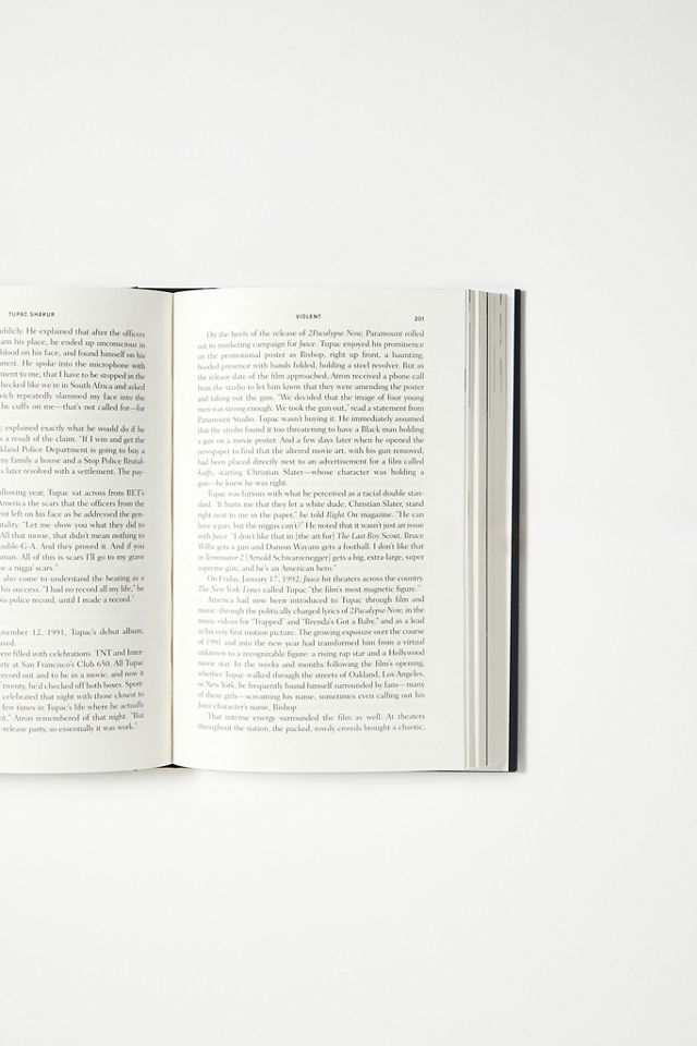 Tupac Shakur Di Staci Robinson | Urban Outfitters IT