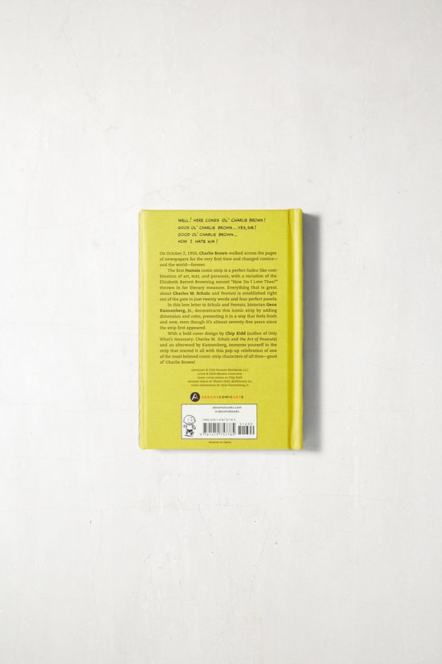 Here Comes Charlie Brown! A Peanuts Pop-Up Book | Urban Outfitters UK