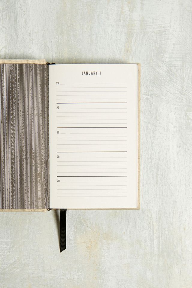 One Line a Day: A Five-Year Memory Journal By Nicola Ries Taggart ...