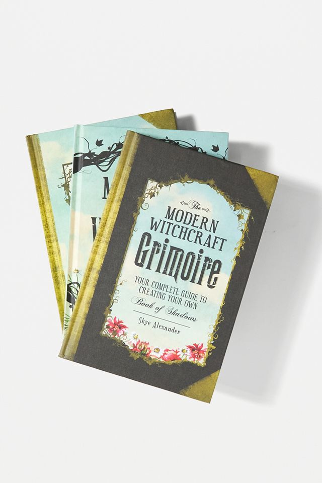 Skye Alexander: The Modern Witchcraft Introductory Box-Set | Urban ...